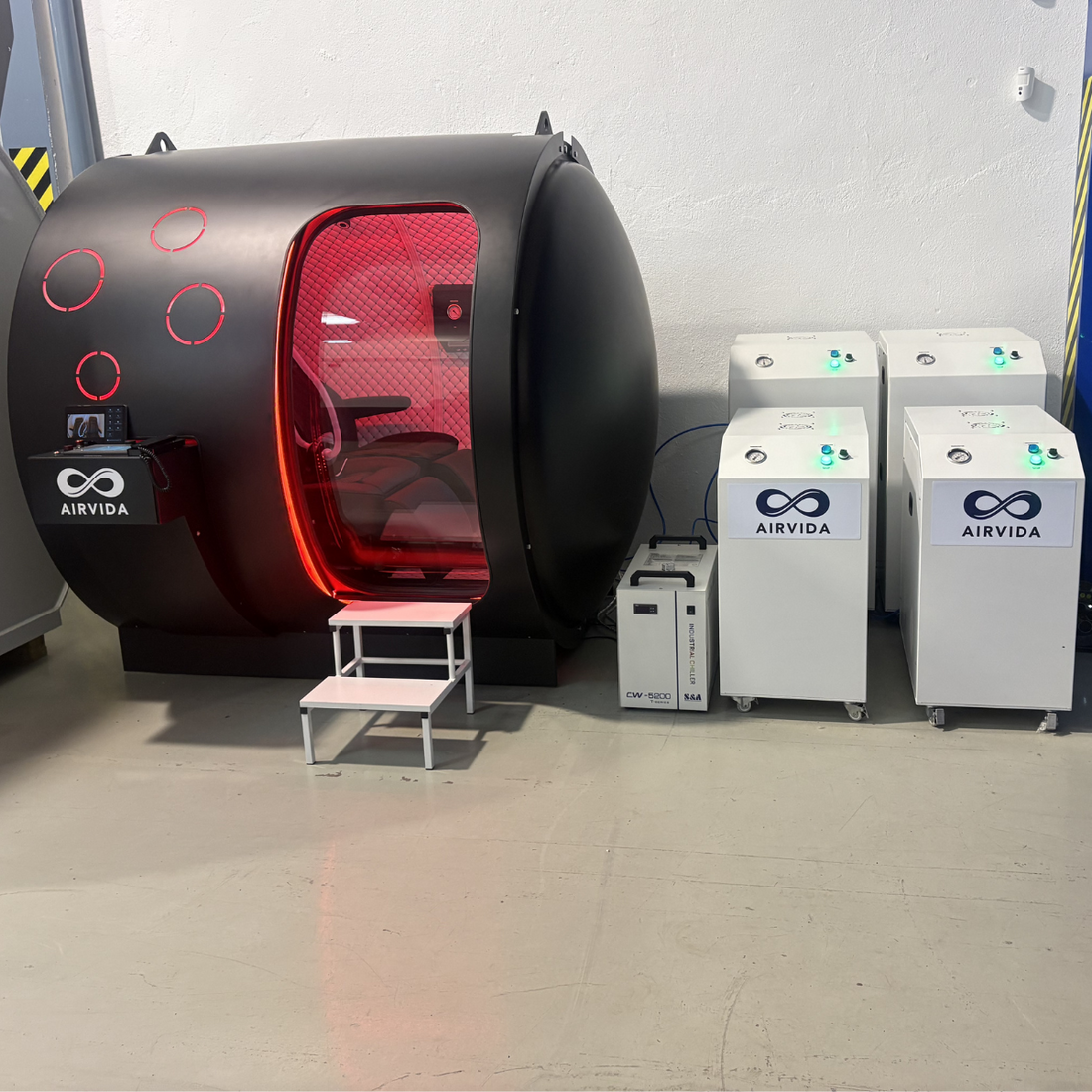 2.0 ATA Hardshell Multiplace Hyperbaric Chamber - Airvida Chambers